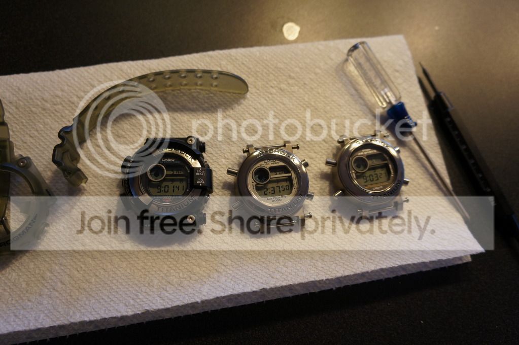 Three-Way Frog Module Swap (howto battery change included) | WatchUSeek ...