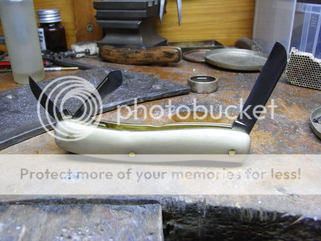 What's the best folding carving knife? - Woodcarving Illustrated